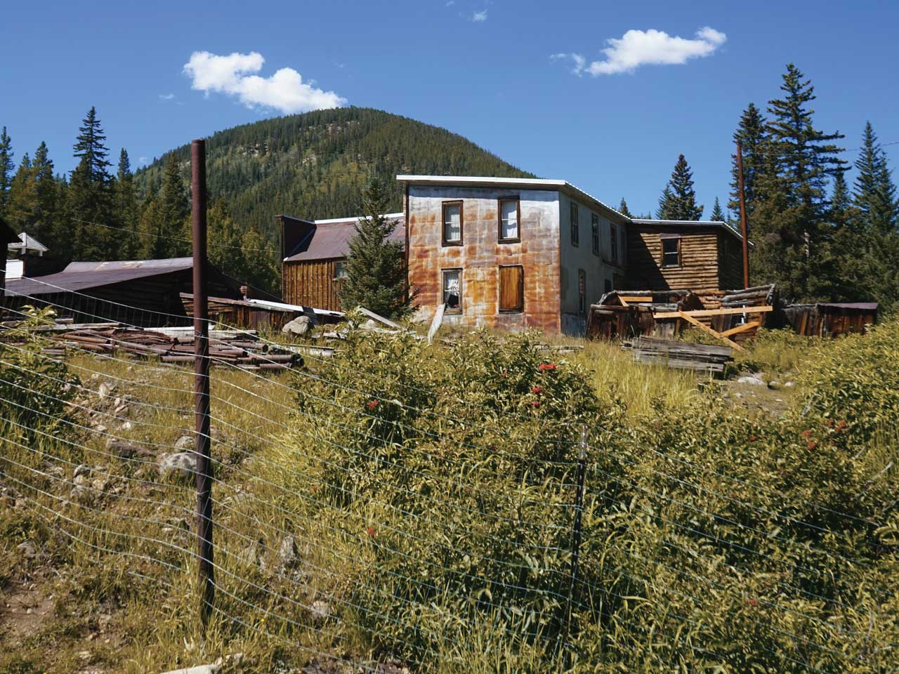 Greet Autumn with a Road Trip to St. Elmo - Colorado Parent