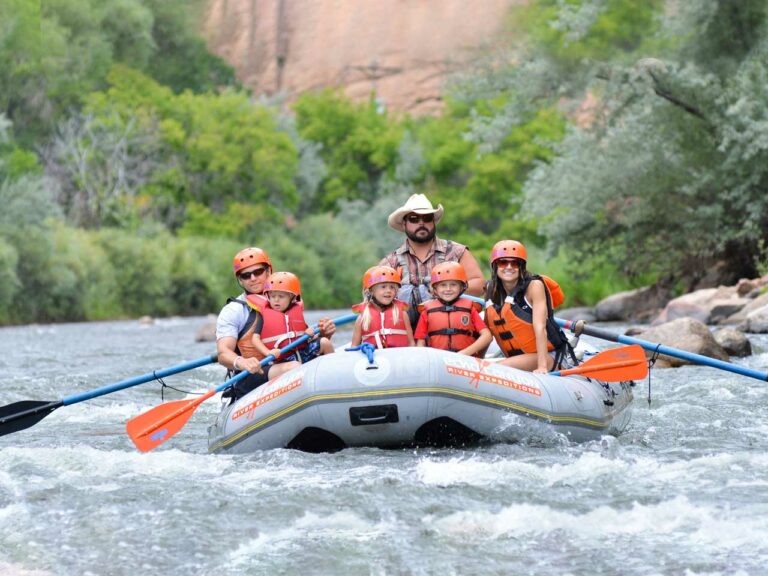 Float Trips in Colorado: Family-friendly Rafting in Colorado